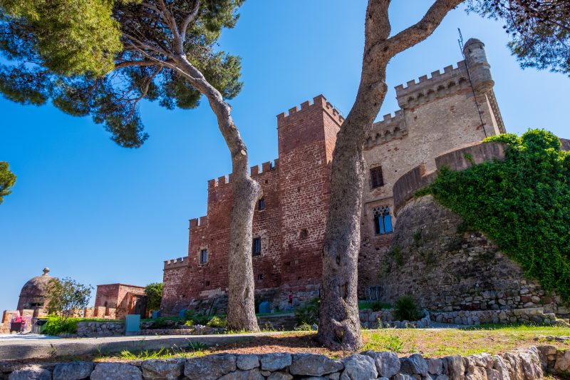 5 cosas que debes saber sobre el Castillo de Castelldefels antes de ...